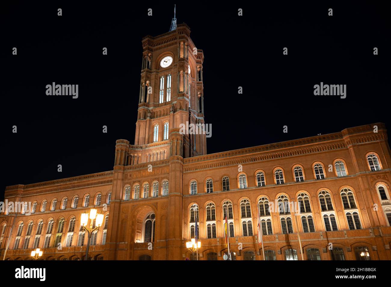 Rotes rathaus berlin historic hi-res stock photography and images - Alamy