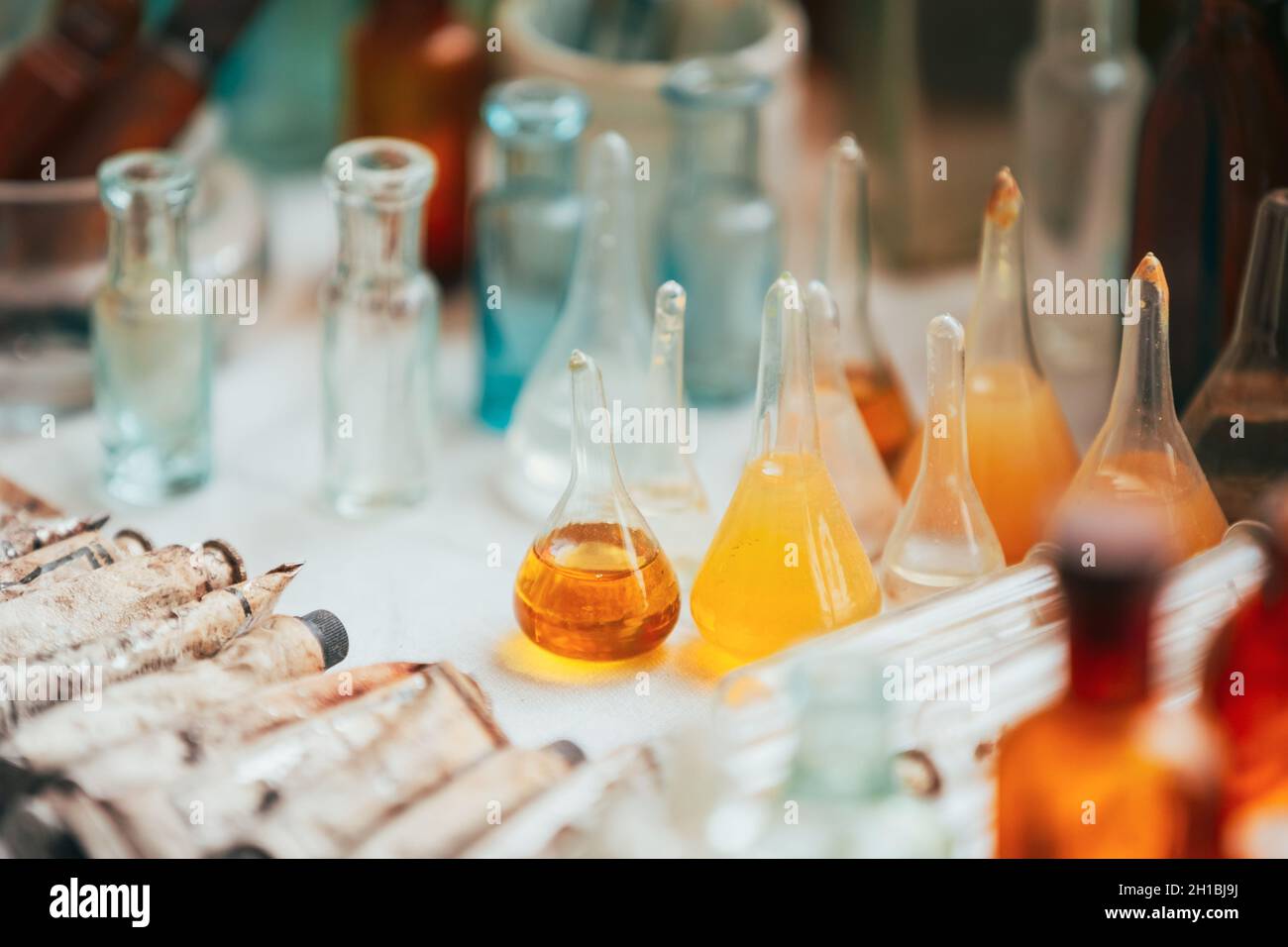 Antique chemical bottles hi-res stock photography and images - Alamy
