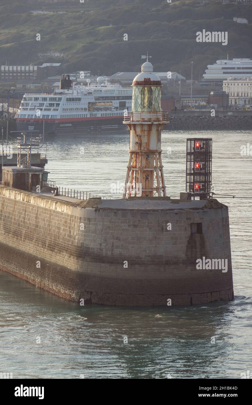 Light ships hi-res stock photography and images - Alamy