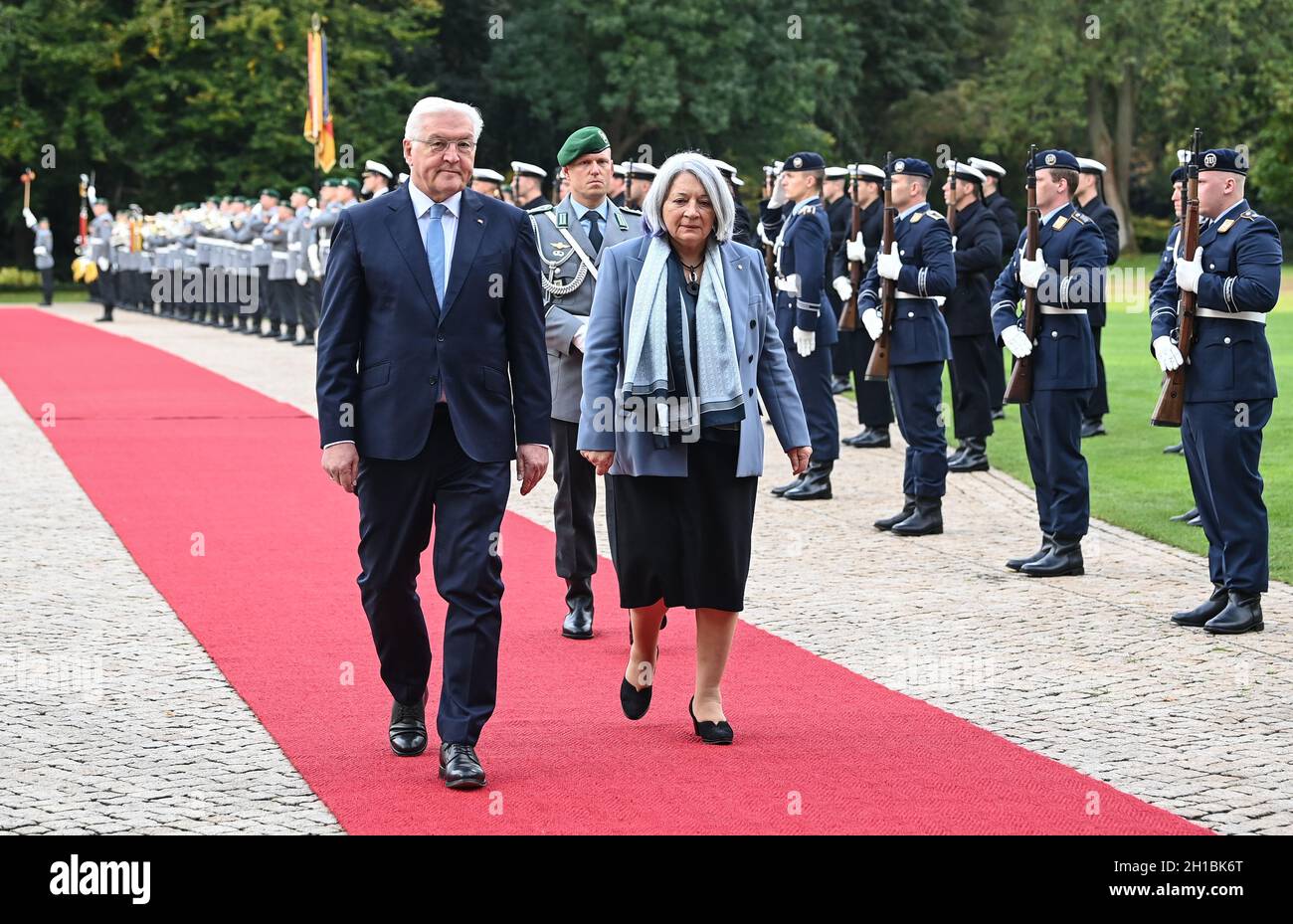 Mary simon governor hi-res stock photography and images - Alamy