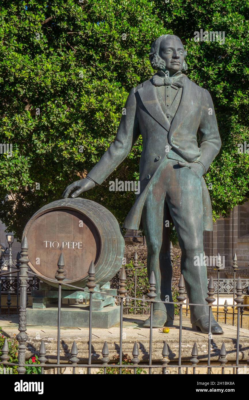 Spain, Andalusia, Jerez, Gonzalez Byass winery & Tio Pepe statue Stock ...