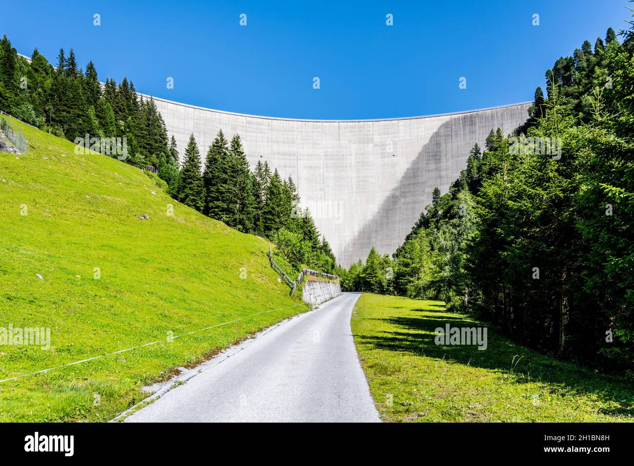 Zillergrundl dam hi-res stock photography and images - Alamy