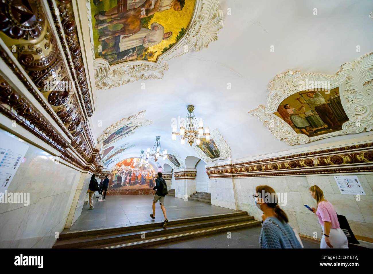 Moscow subway hi-res stock photography and images - Alamy