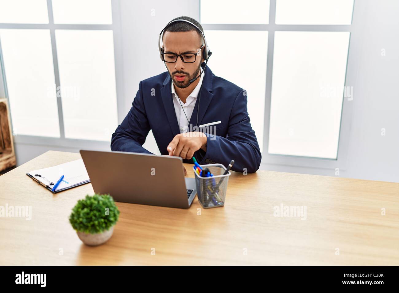 Arab american support center hi-res stock photography and images - Alamy