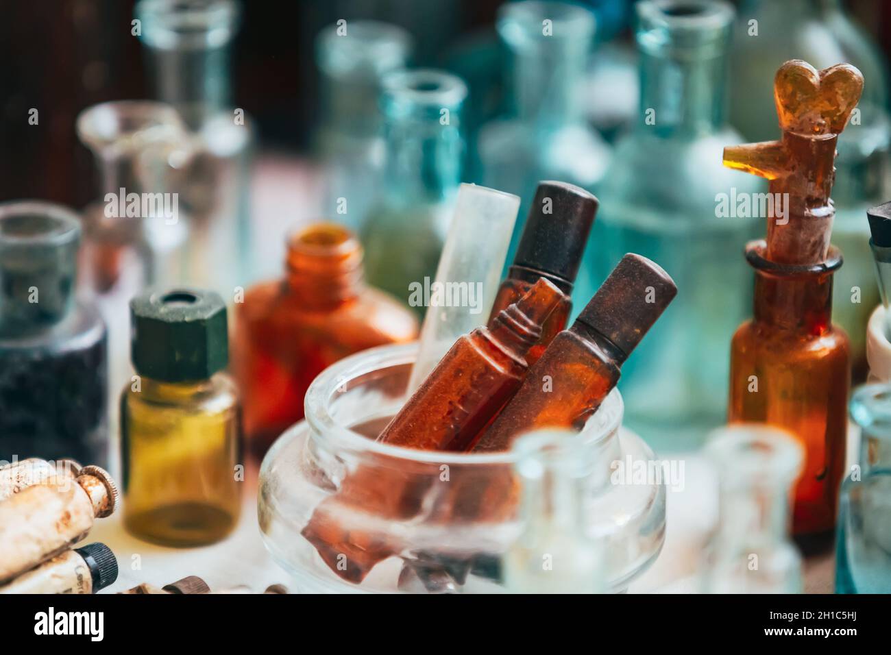 Antique chemical bottles hi-res stock photography and images - Alamy