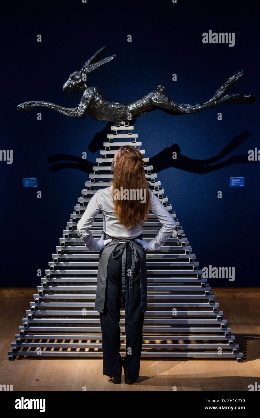 Irish pyramid hi-res stock photography and images - Alamy