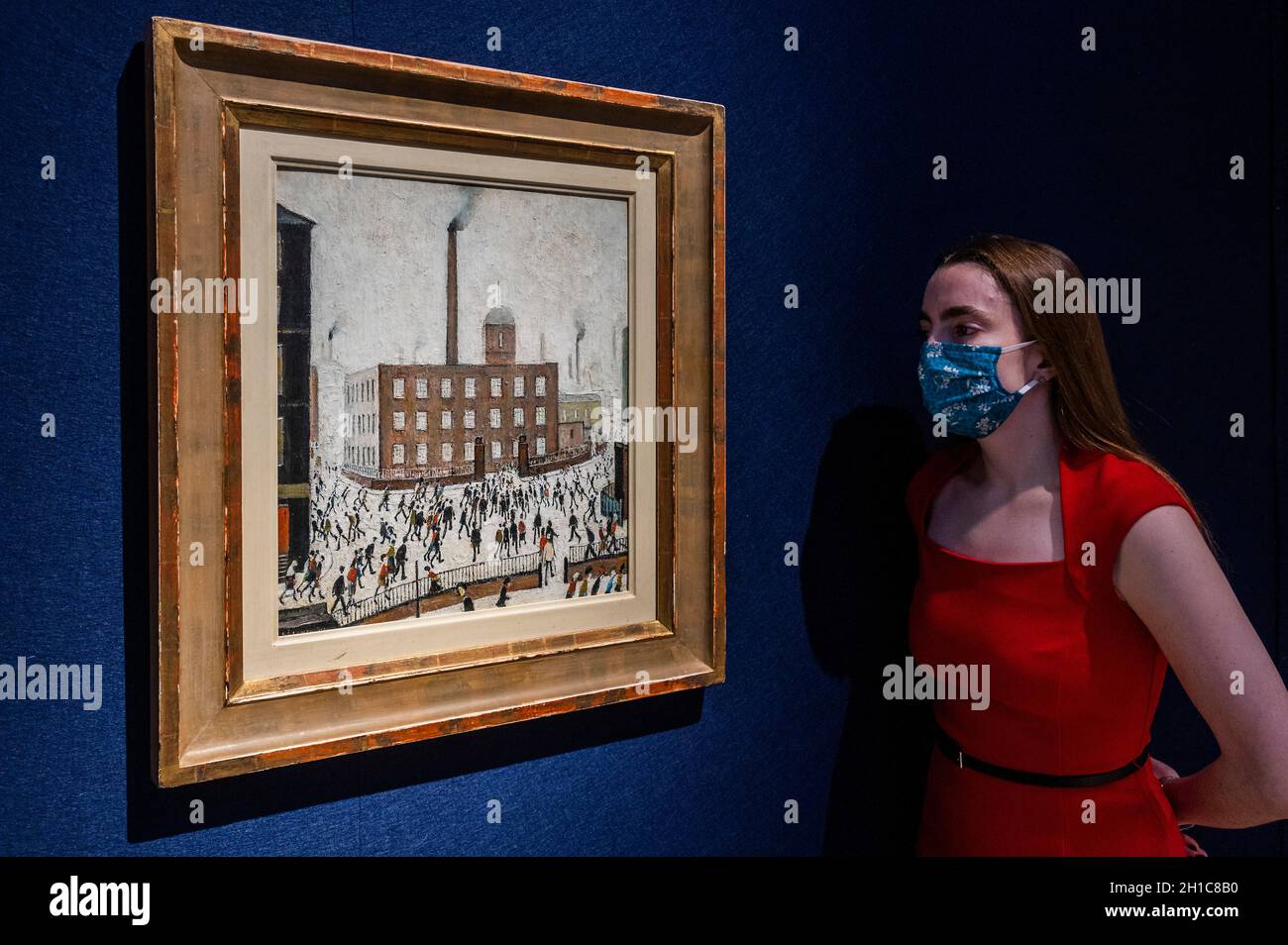 L s lowry the mill hi-res stock photography and images - Alamy