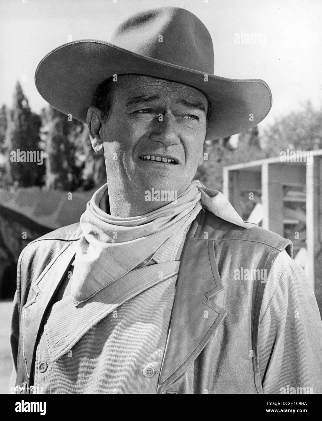 John wayne the magnificent showman hi-res stock photography and images ...