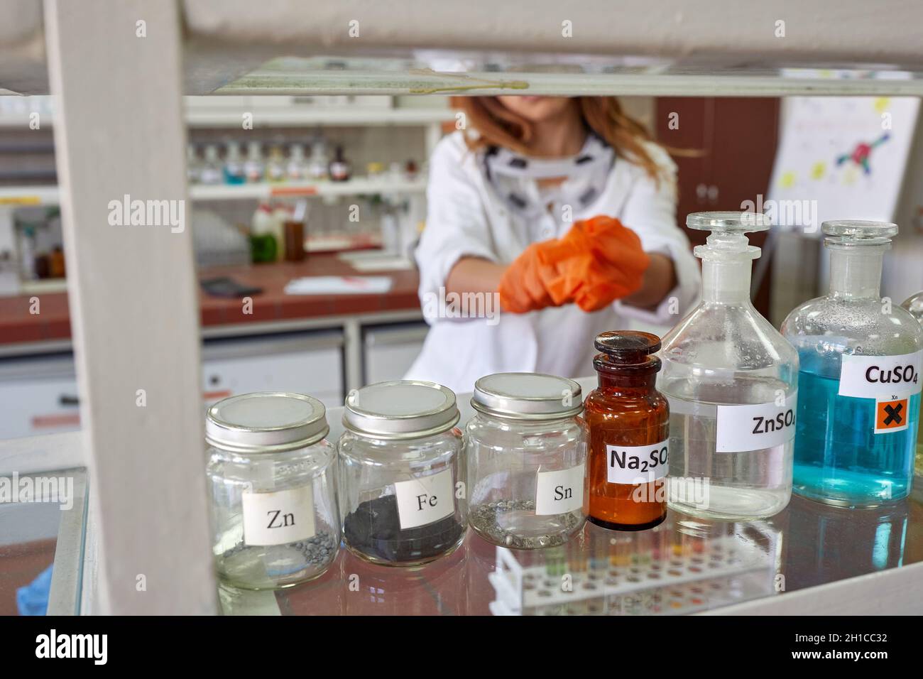 Glass bottles in laboratory hi-res stock photography and images - Alamy