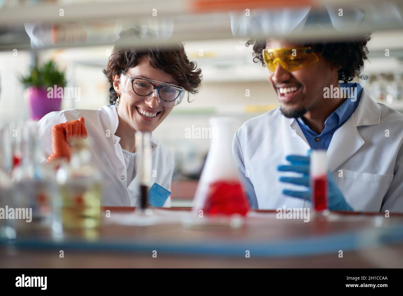 Excited scientists hi-res stock photography and images - Alamy