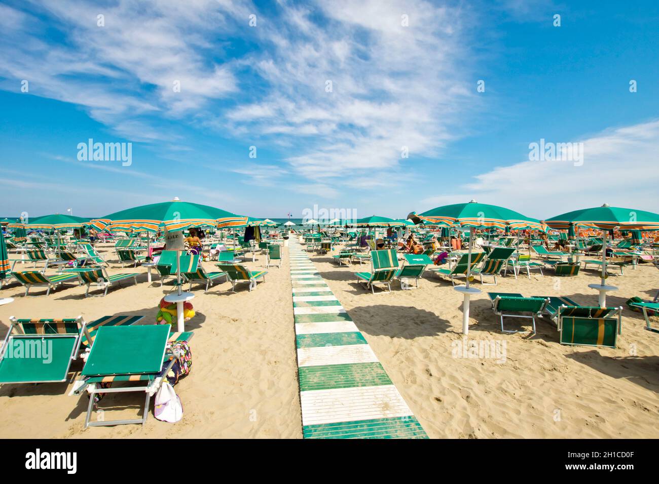 Seascapespiaggia di tortoreto hi-res stock photography and images - Alamy