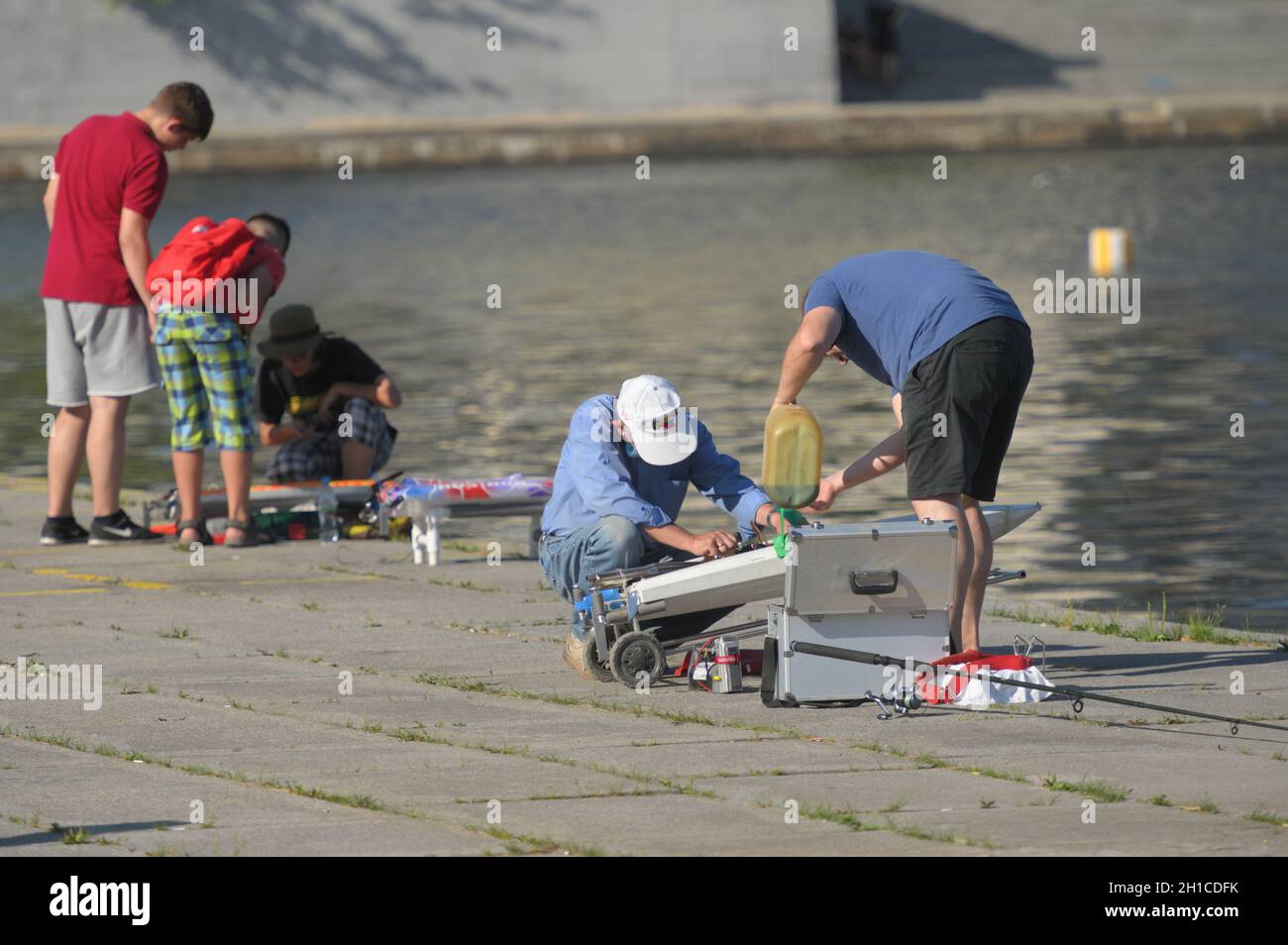 Competitors prepare their radio-controlled FSR-class model racing boats ...