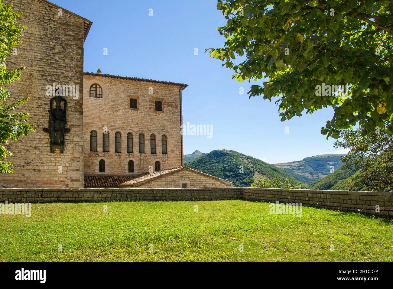 Serra di croce hi-res stock photography and images - Alamy