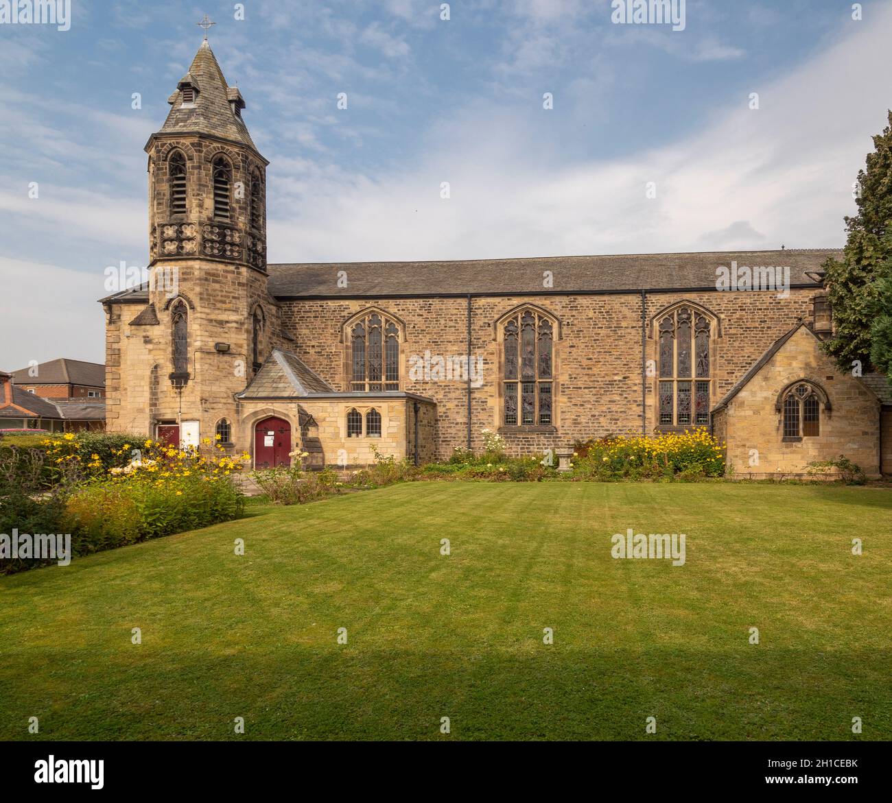 Octagonal tower church uk hi-res stock photography and images - Alamy