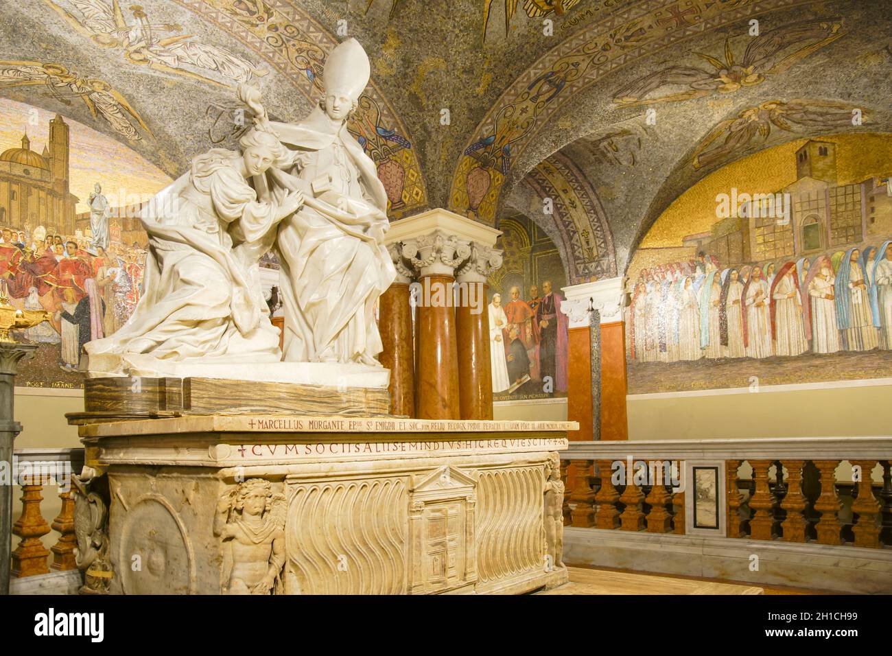 Santemidio statue hi-res stock photography and images - Alamy