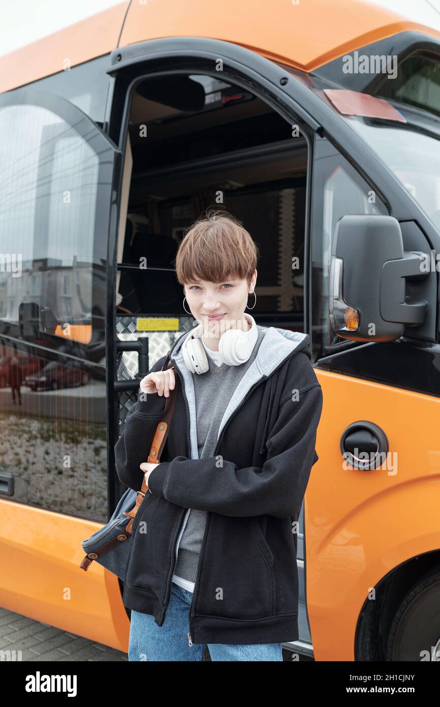 Bus with open door hi-res stock photography and images - Alamy