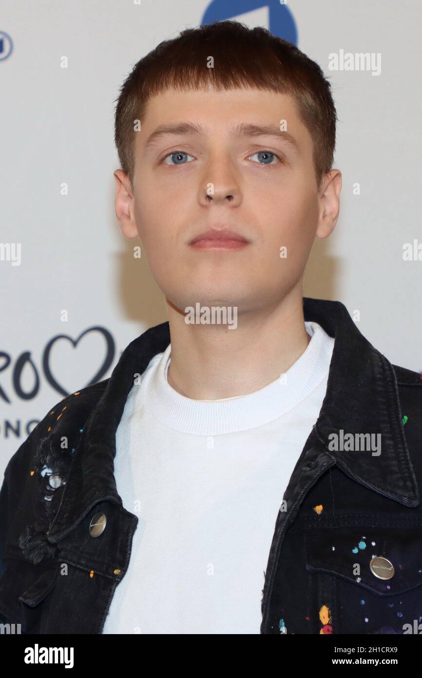 Benjamin Dolic, ESC Praesentation, Hamburg, 27.02.2020 Stock Photo - Alamy