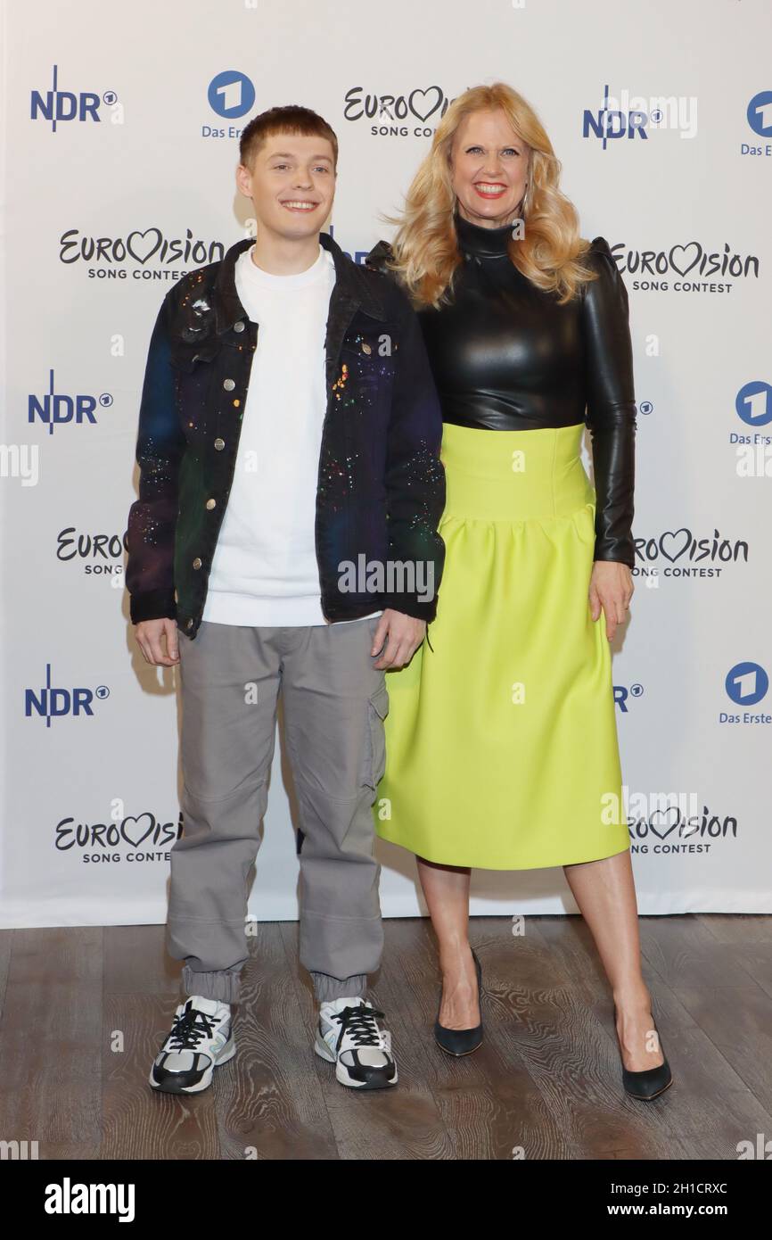 Benjamin Dolic, Barbara Schoeneberger, ESC Praesentation, Hamburg, 27. ...