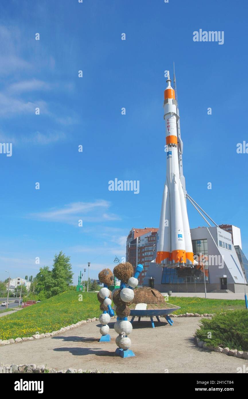 SAMARA, RUSSIA - MAY 08: Soyuz rocket as monument on May 08, 2012 in ...