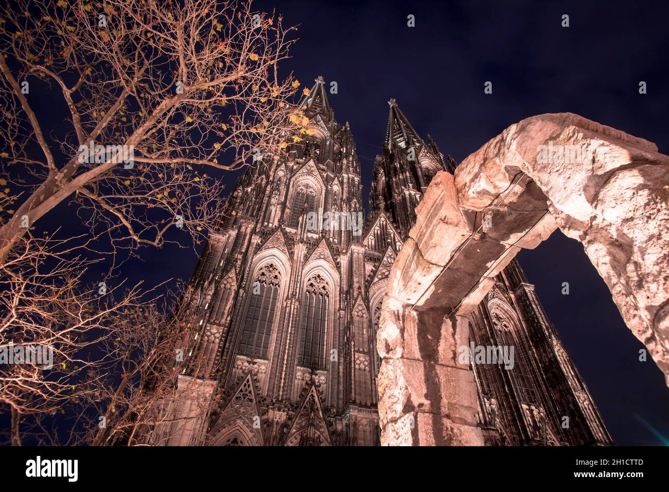 Cologne roman portal hi-res stock photography and images - Alamy