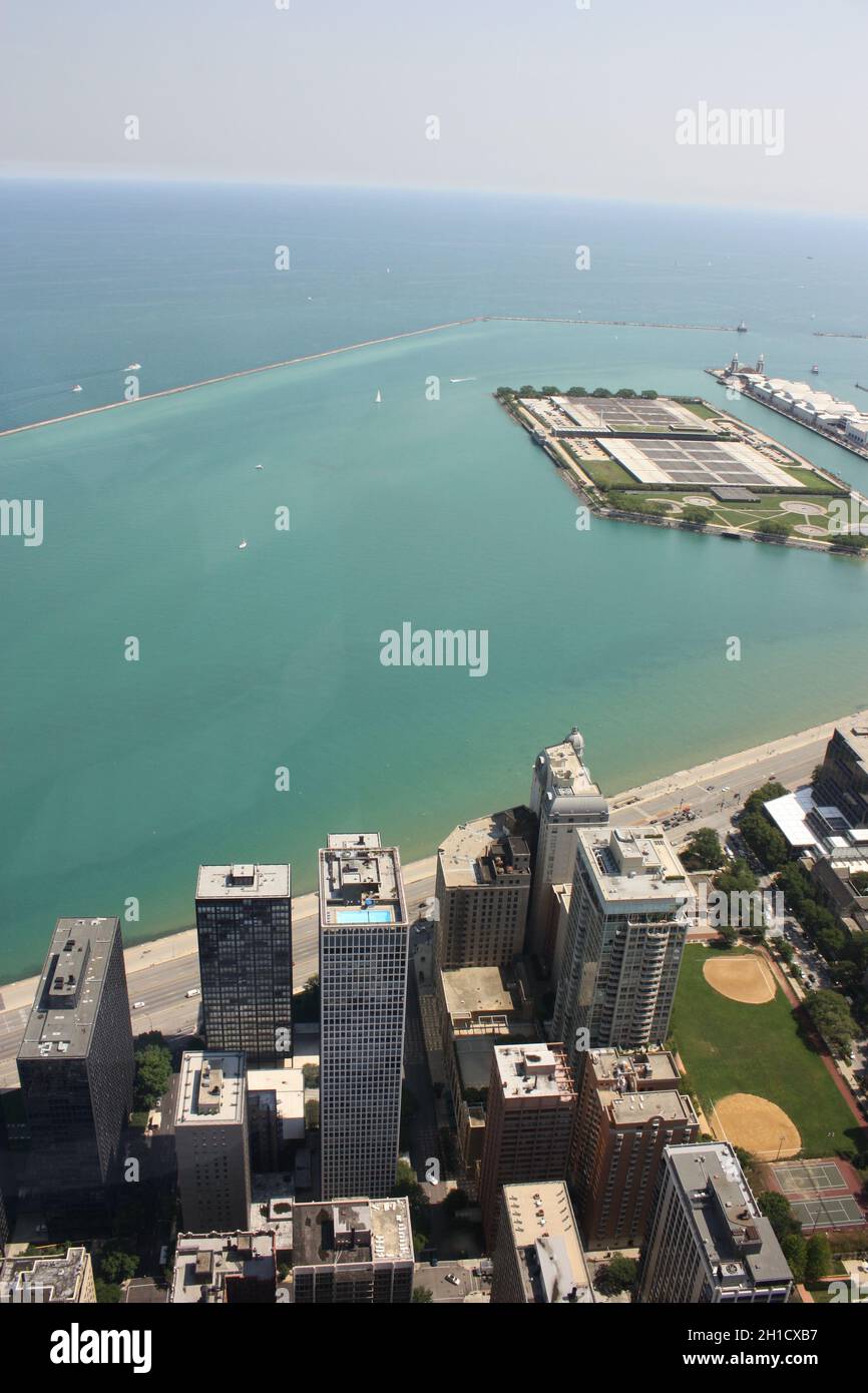 Chicago bay hi-res stock photography and images - Alamy