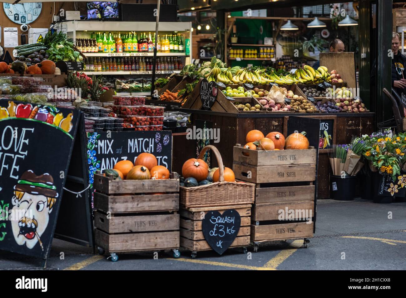 London Bridge and Borough Market Stock Photo - Alamy