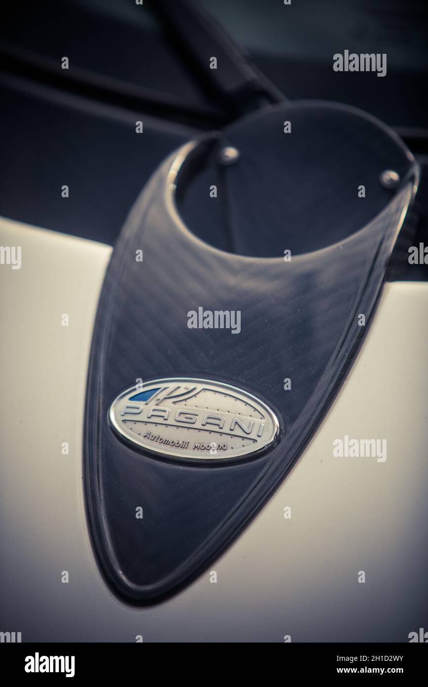 Pagani logo hi-res stock photography and images - Alamy