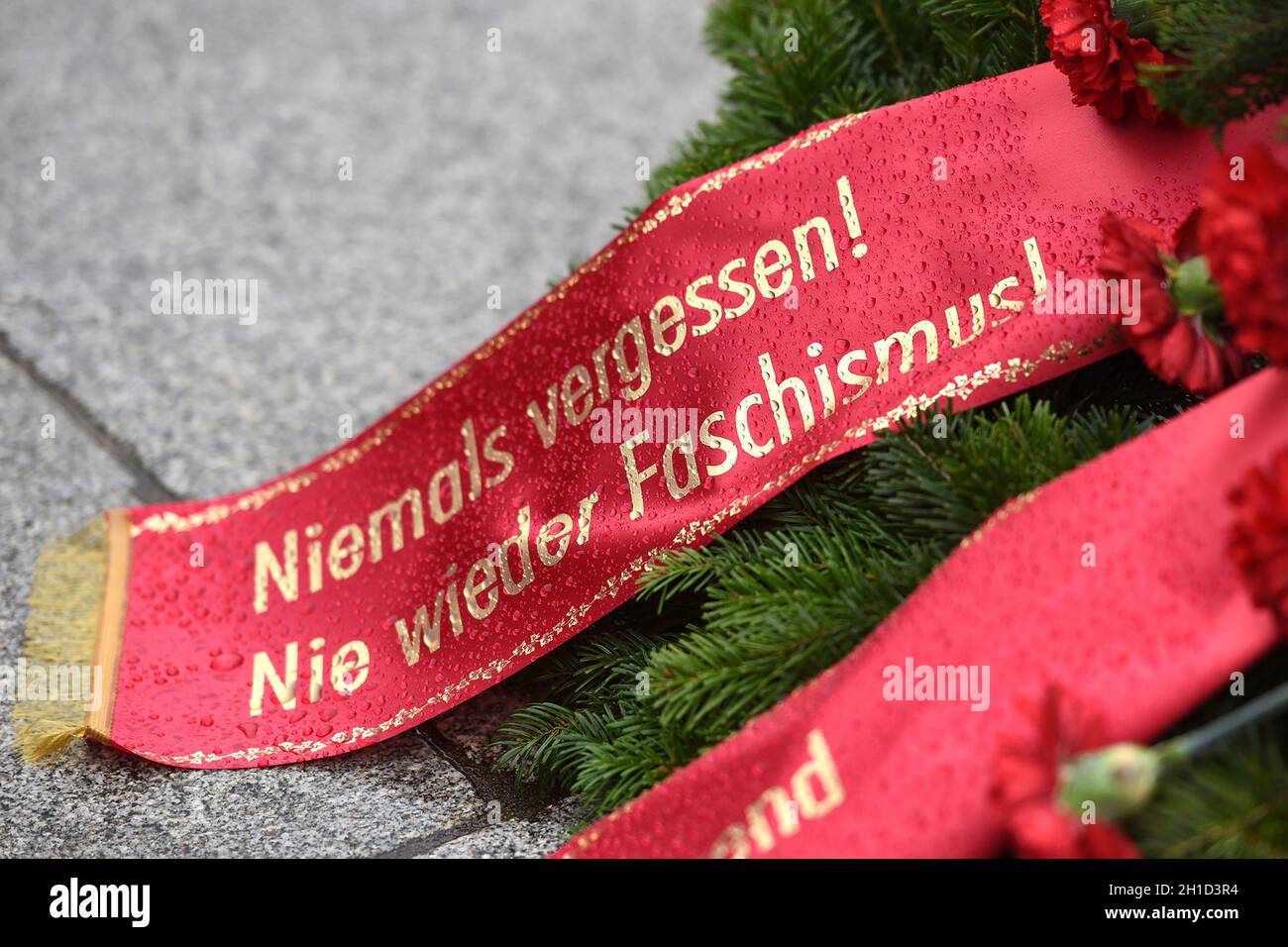 Das KZ Ebensee war ein Außenlager des KZs Mauthausen in der Gemeinde ...