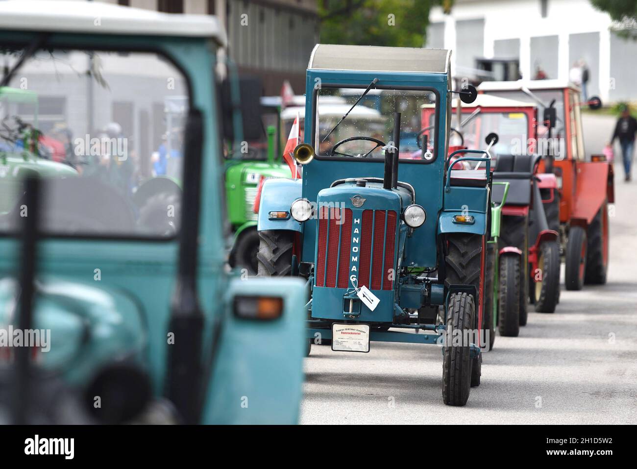 Historische traktoren hi-res stock photography and images - Alamy