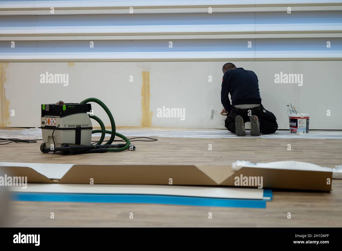 Springer nature publisher hi-res stock photography and images - Alamy