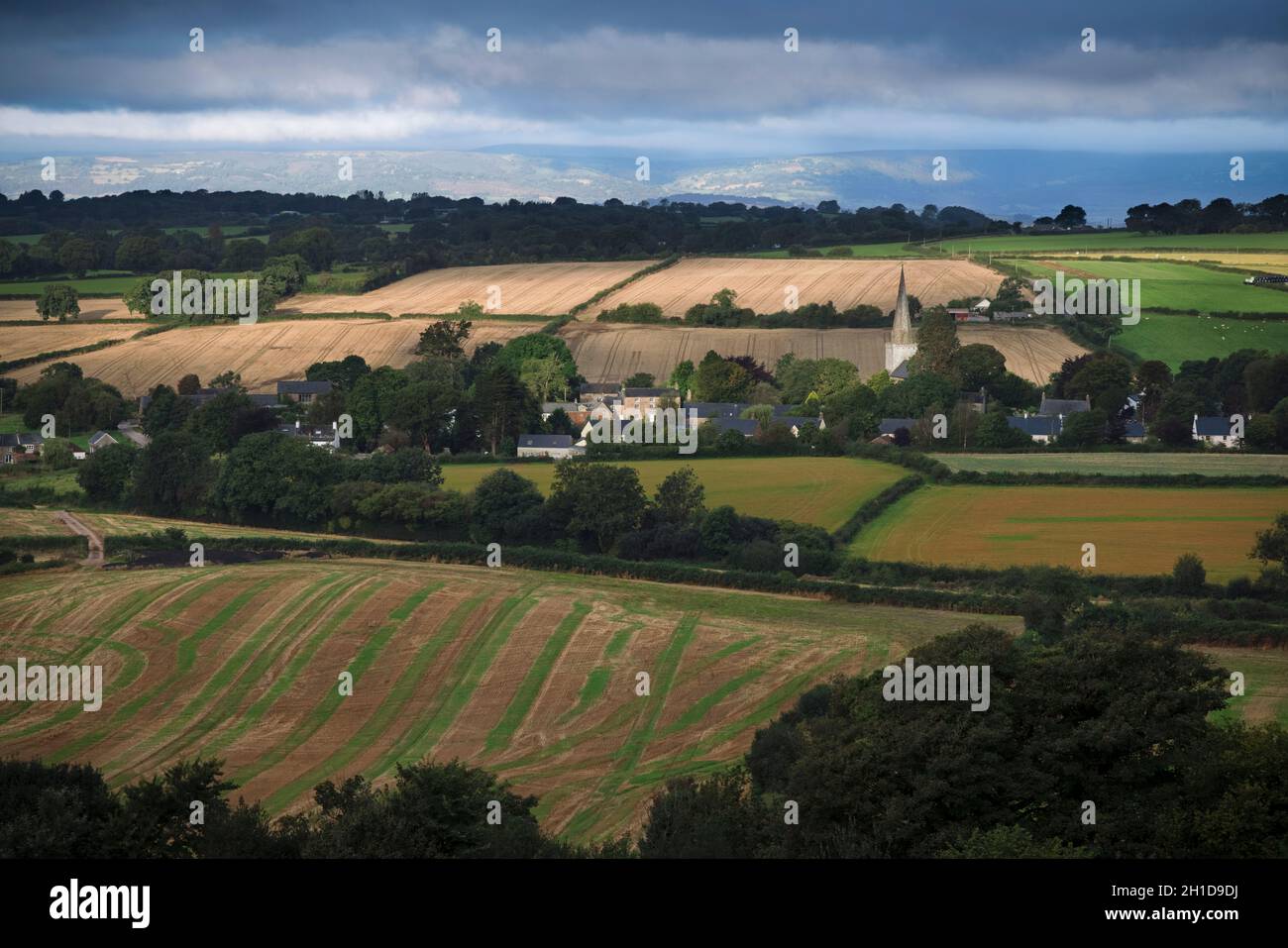 The village of Trellech with the Black Mountains beyond Stock Photo - Alamy