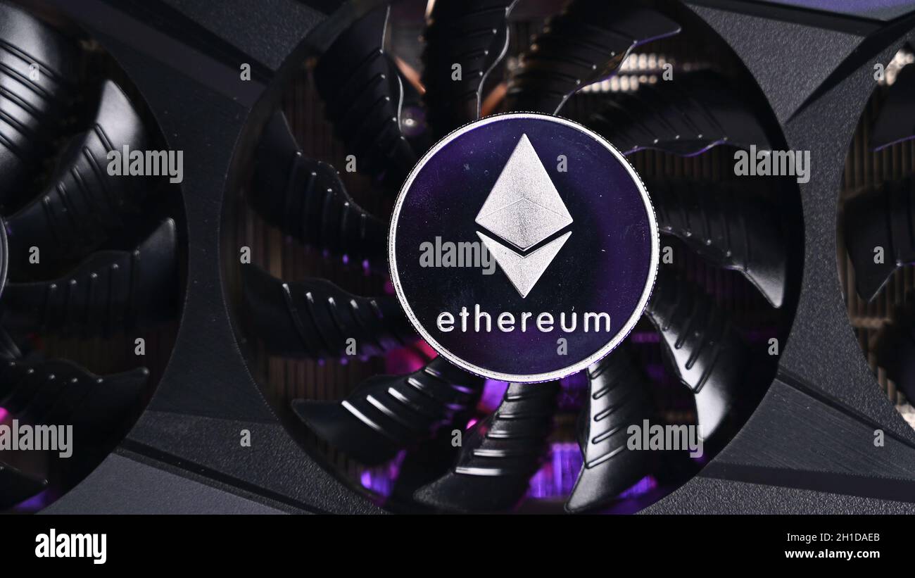 Cryptocurrency learn hi-res stock photography and images - Alamy