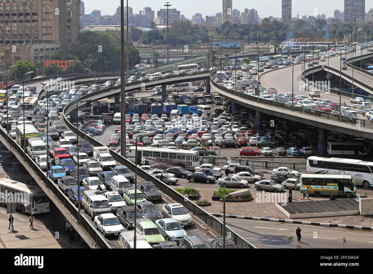 Traffic town cairo hi-res stock photography and images - Alamy