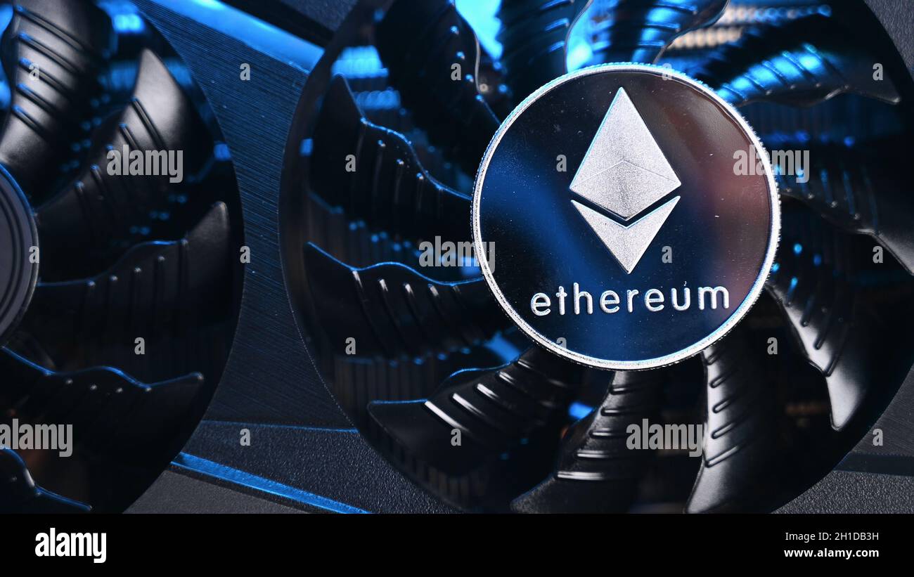 Cryptocurrency learn hi-res stock photography and images - Alamy