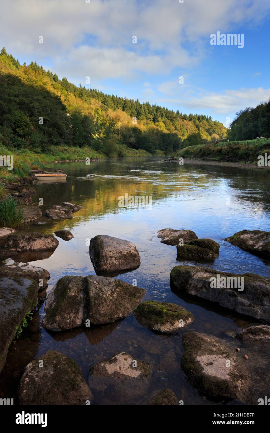 The River Wye between Monmouth and Redbrook Stock Photo - Alamy