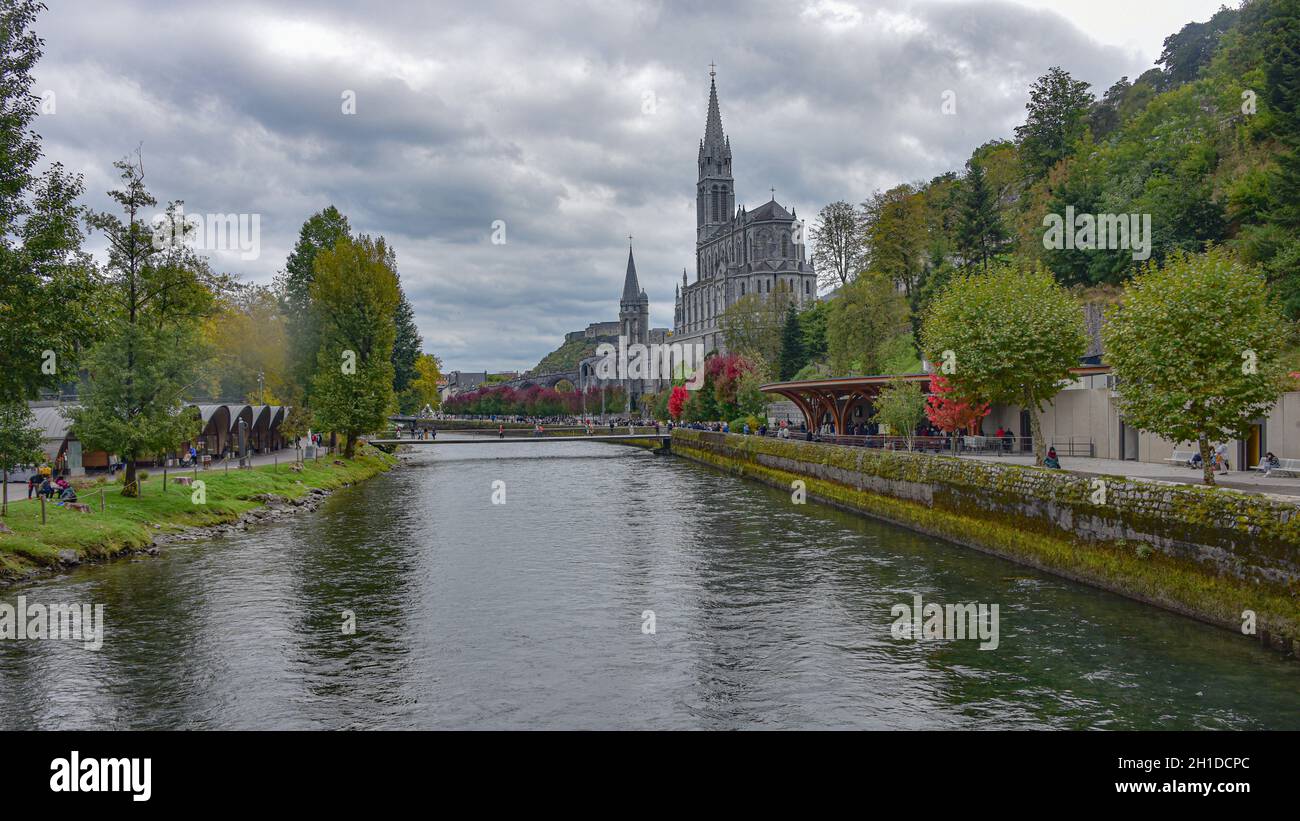 Lourdes, France - 9 Oct 2021: Views of the Rosary Basilica Church from ...