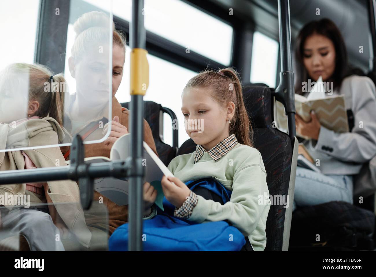 Bus travel reading hi-res stock photography and images - Alamy