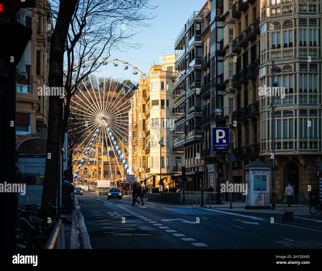 San sebastian street festival hi-res stock photography and images - Alamy