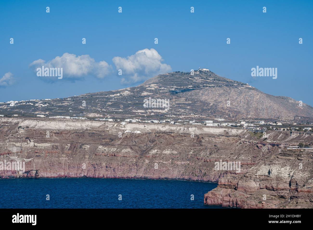 Natural landscapes, volcanic scenery with Aegean seascape in Santorini ...