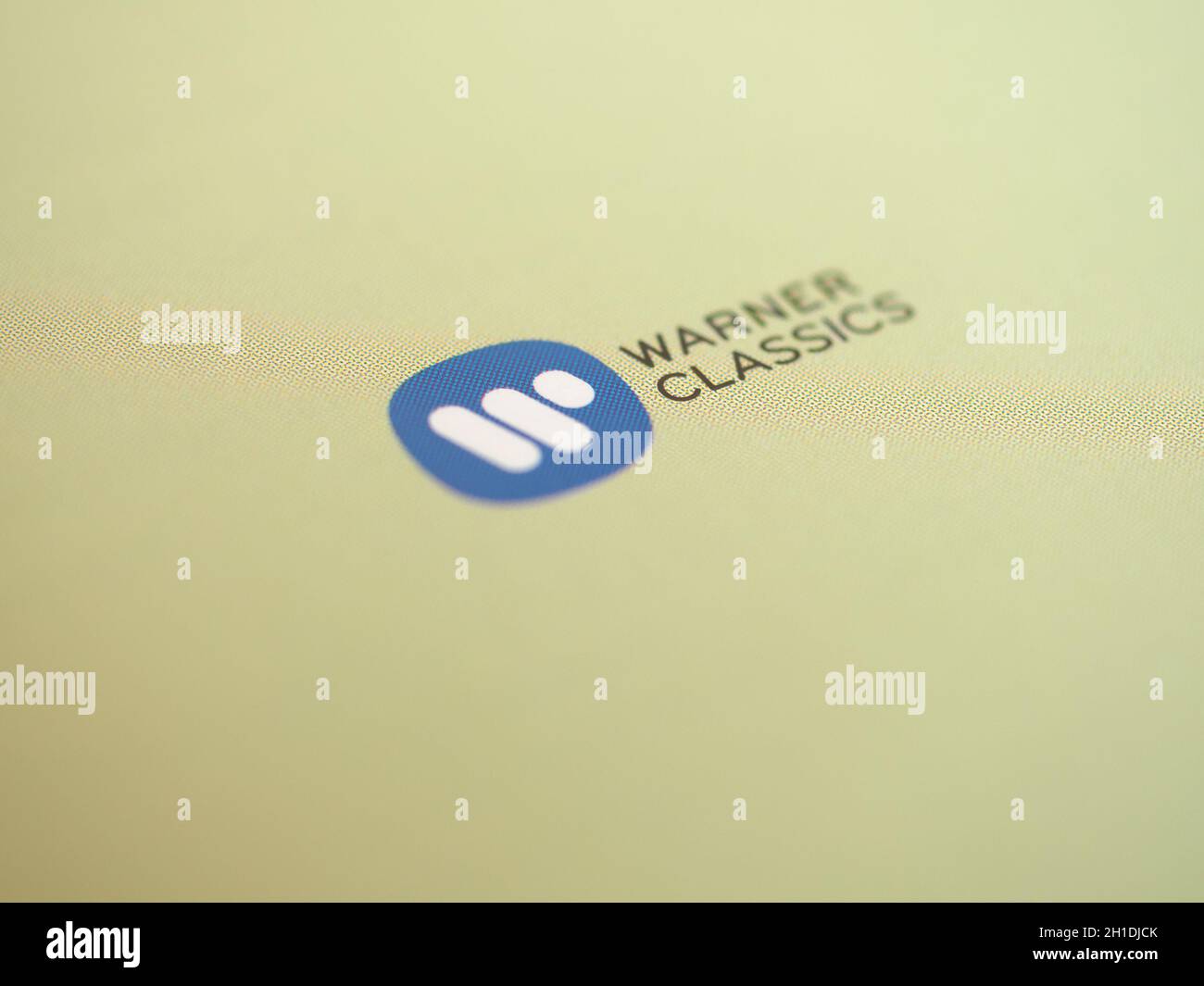 Warner bros logo hi-res stock photography and images - Alamy