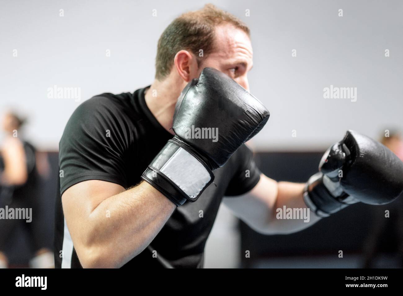 Mma trainer hi-res stock photography and images - Alamy