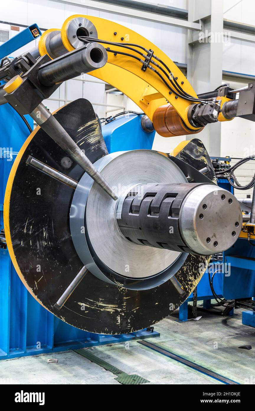 Metal forming machine hi-res stock photography and images - Alamy