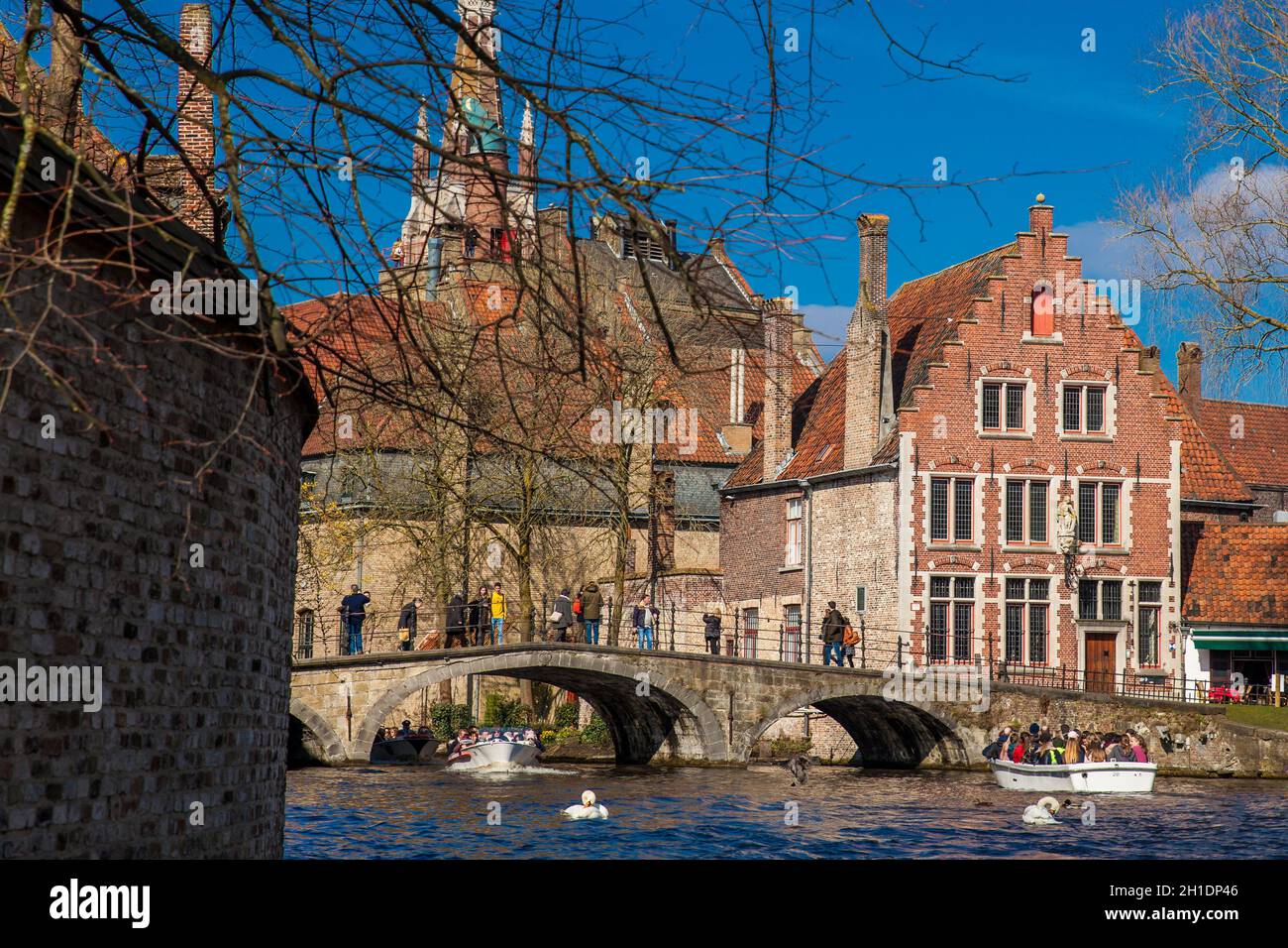 BRUGES, BELGIUM - MARCH, 2018: Canals of the historical and beautiful ...