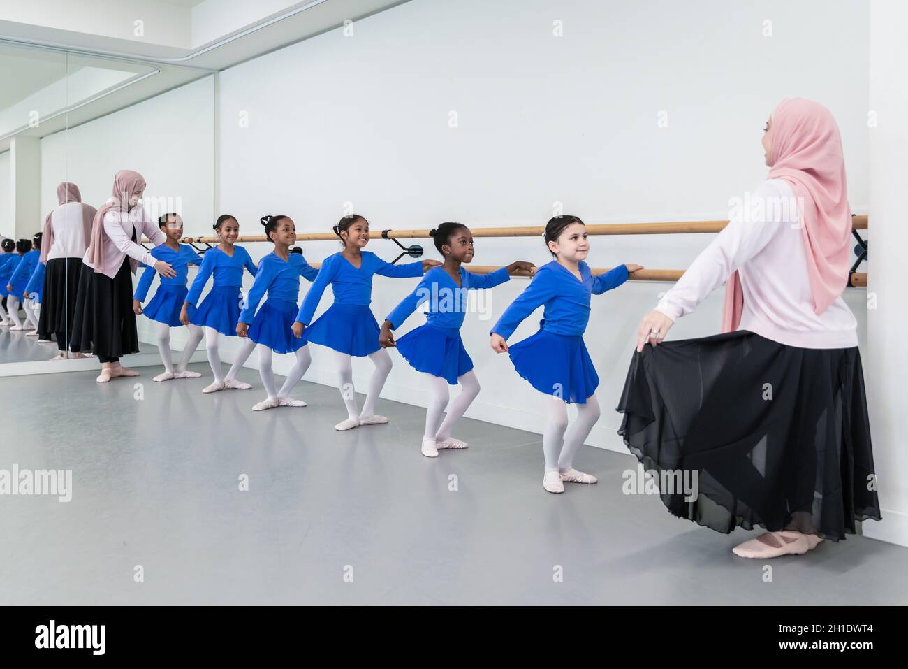 London, UK. 18th Oct, 2021. World Ballet Day: Muslim Ballet School ...