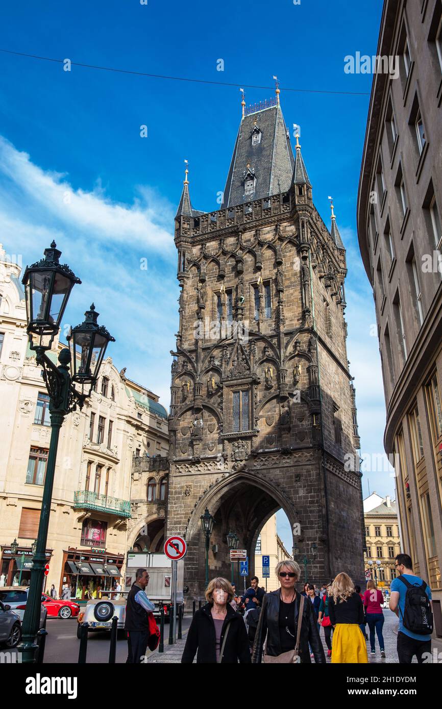 The original city gates hi-res stock photography and images - Alamy