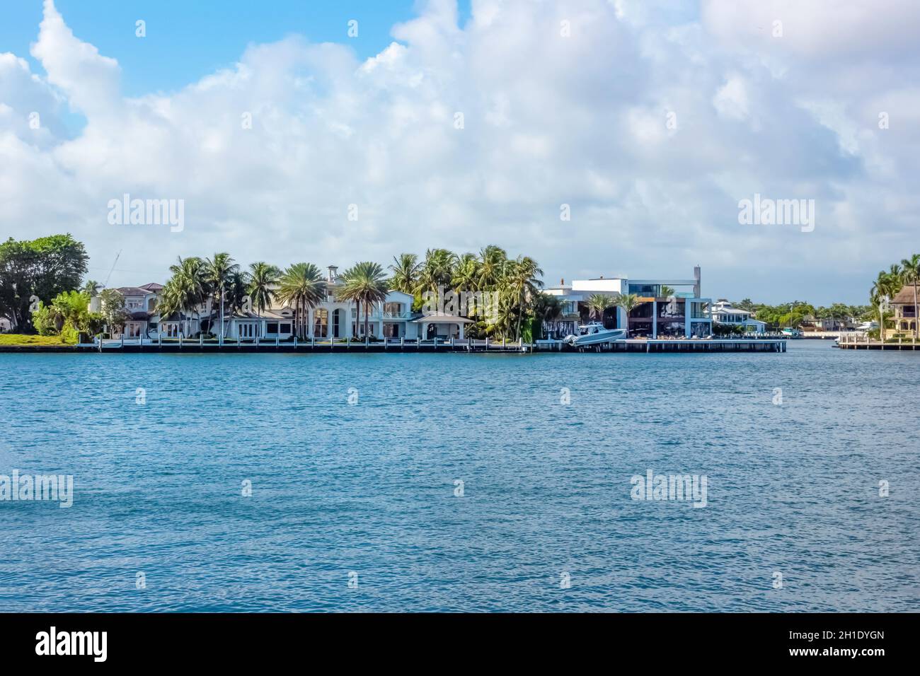 Luxury mansion in exclusive part of Fort Lauderdale known as small ...