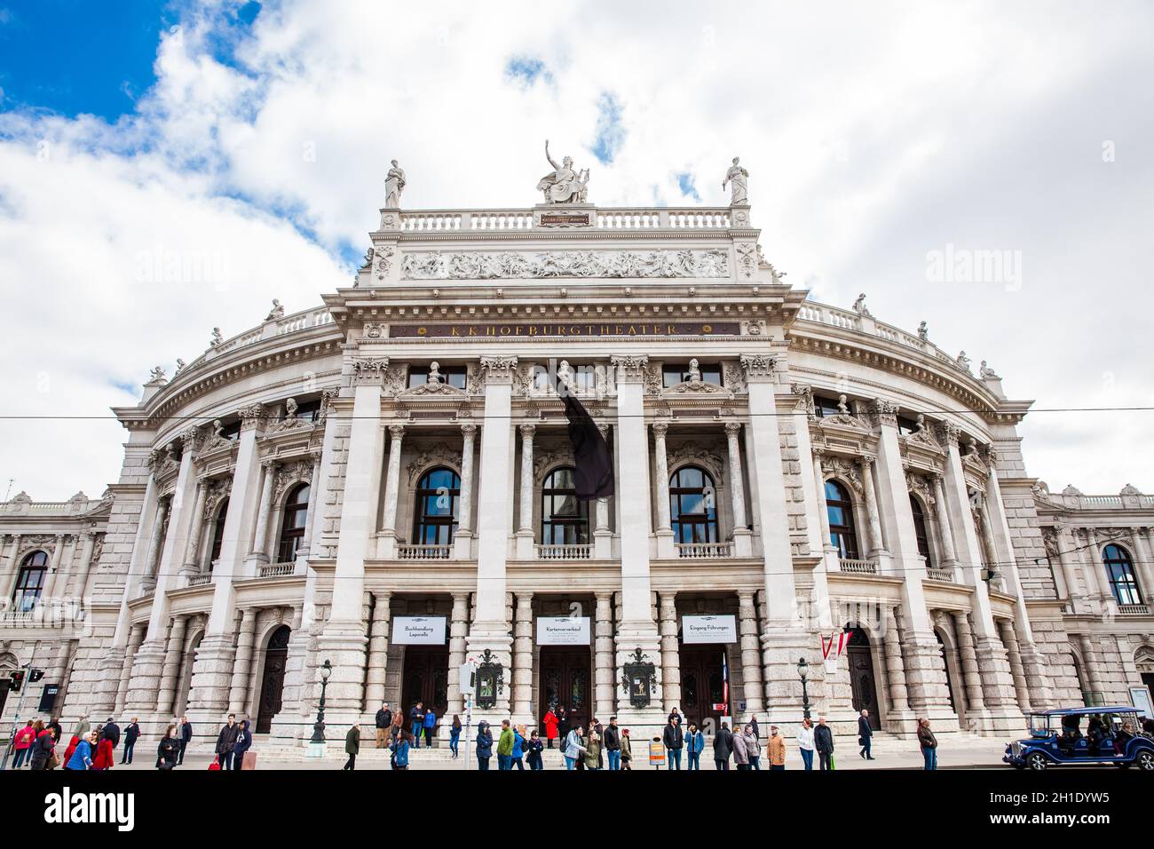 VIENNA, AUSTRIA - APRIL, 2018: Tourists at the Burgtheater in a cold ...