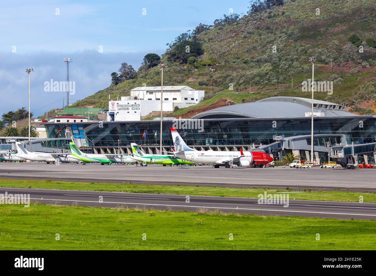 Tenerife north airport hi-res stock photography and images - Alamy