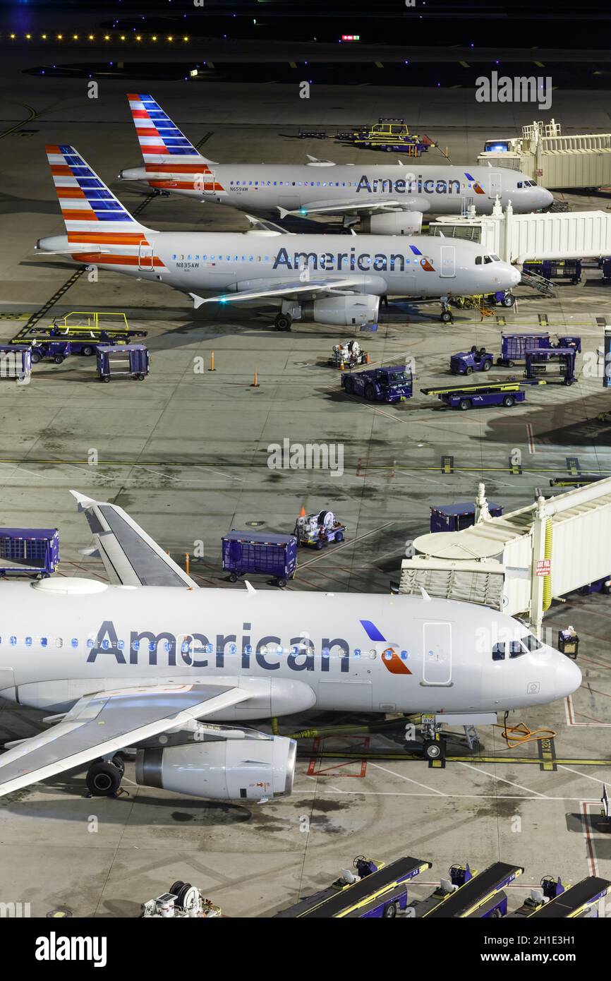 Phoenix, Arizona – April 8, 2019: American Airlines Airbus A319 ...