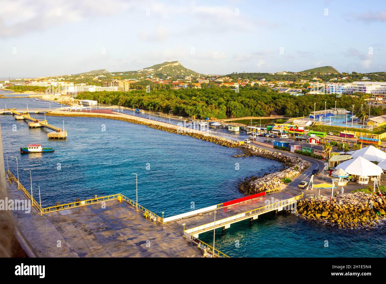 The Island Curacao is a tropical paradise in the Antilles in the ...